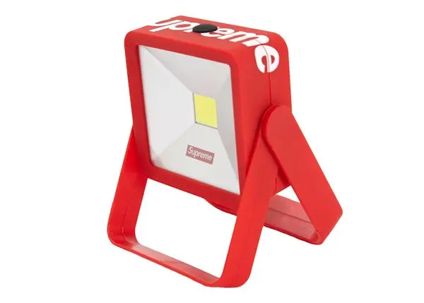Supreme Magnetic Kickstand Light - Red