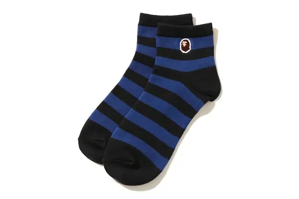 A BATHING APE Ape Head One Point Hoop Ankle Socks - Black/blue