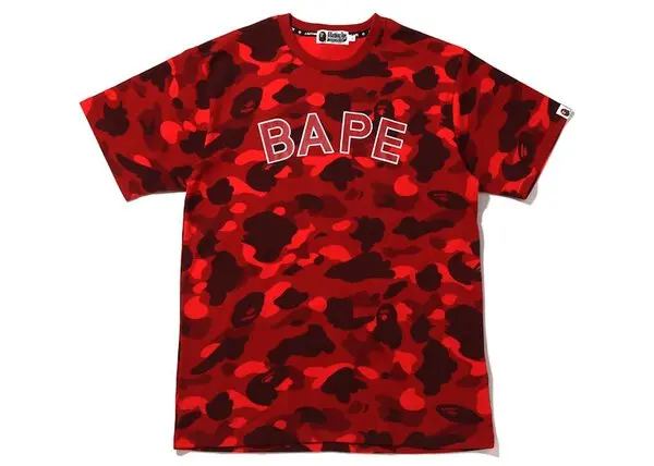 A BATHING APE Camo Tee Shirt - Red