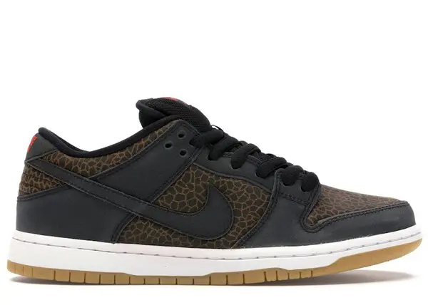 Nike Dunk Low Sneakers With Giraffe Print
