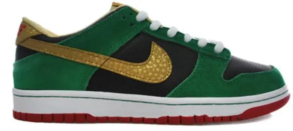 Nike Dunk Low Sneakers