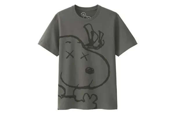 KAWS X Uniqlo X Peanuts Snoopy Face T-shirt