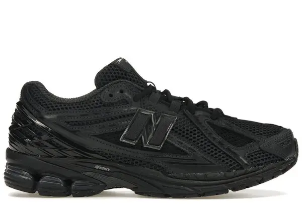 NEW BALANCE 1906r Comme Des Garcons Hommein Sneakers - Black