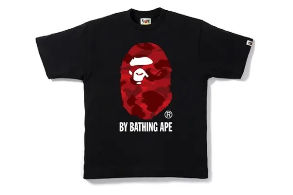 A BATHING APE Camo Bathing Tee Shirt - Black/red