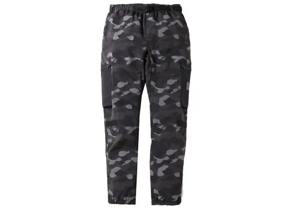 A BATHING APE Camo Military Pants - Black