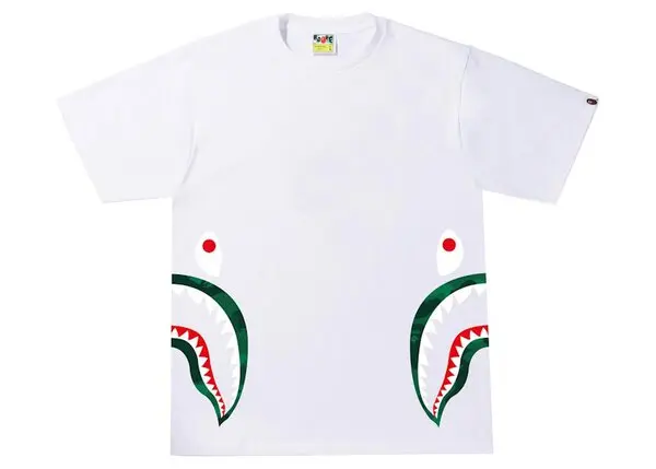 A BATHING APE Camo Side Shark Tee Shirt - White/green