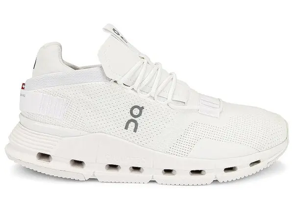 On Cloudnova Sneakers - All White