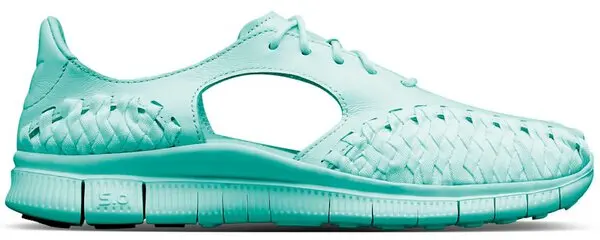 Nike Free Inneva Sneakers