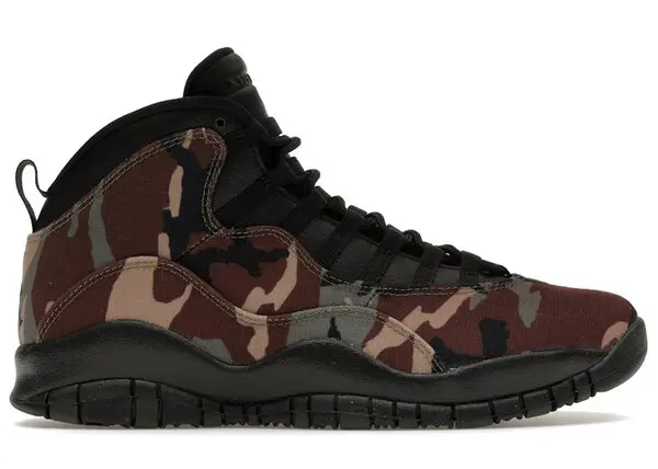 JORDAN Retro Woodland Camo Sneakers - Desert Camo/black