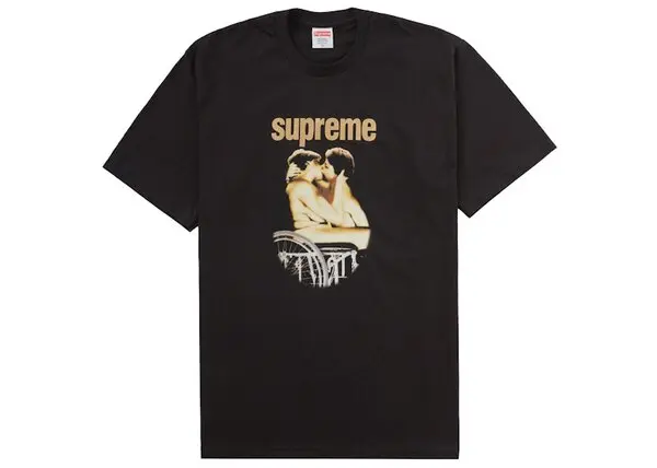 Supreme Kiss Tee Shirt - Black