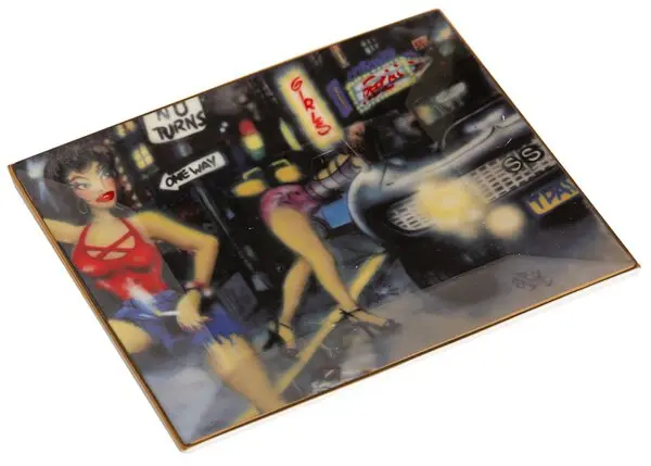 Supreme Lady Pink Super Sport Camero Ceramic Tray - Multicolor