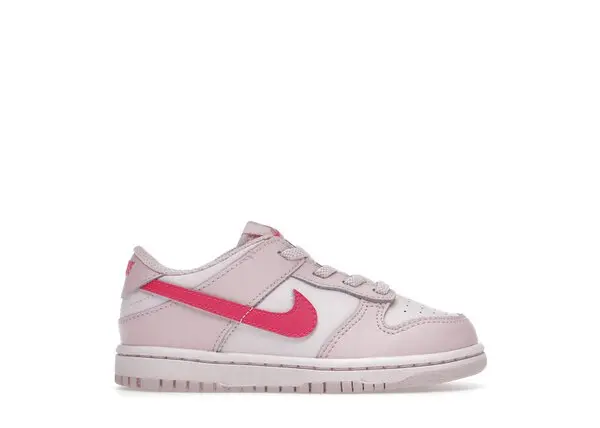 Nike Dunk Low Triple Sneakers - Pink