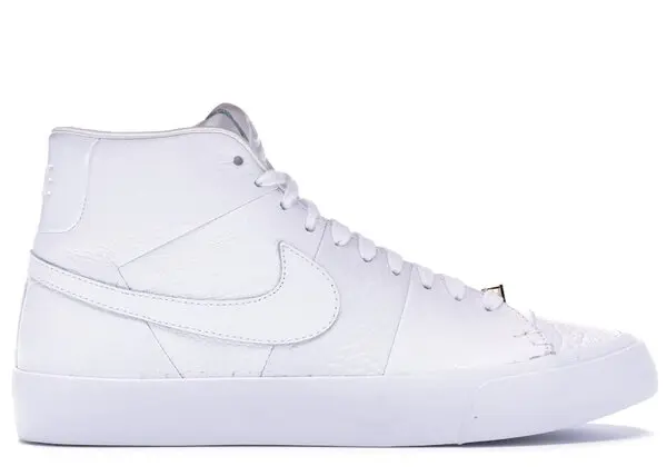 Nike Blazer Royal Triple Sneakers - White