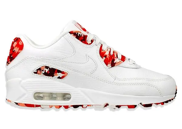 Nike Air Max 90 Sneakers