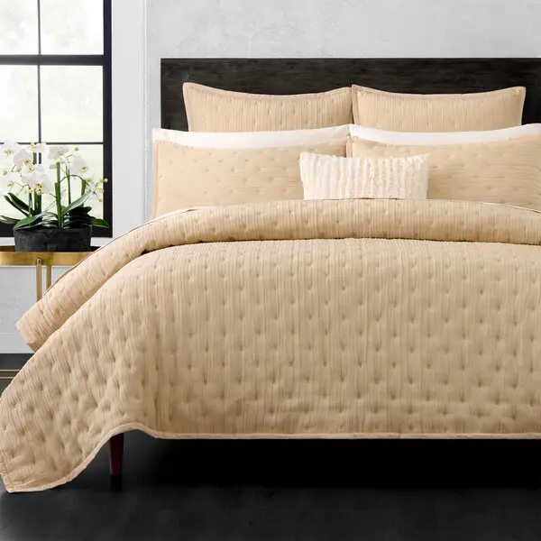 Donna Karan New York Home Meditate Linen Silk Sham