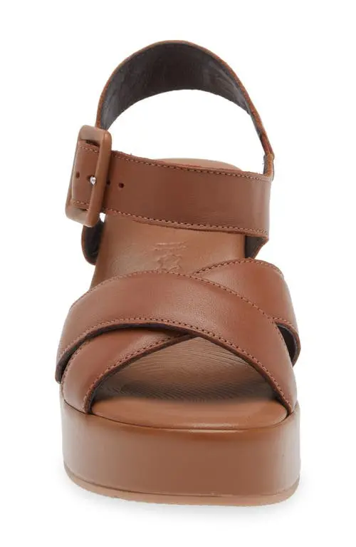Naot Elite Platform Sandal - Caramel Leather