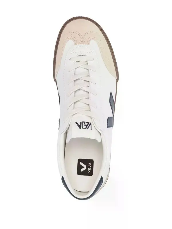 VEJA Volley Logo-patch Panelled Low-top Sneakers - White