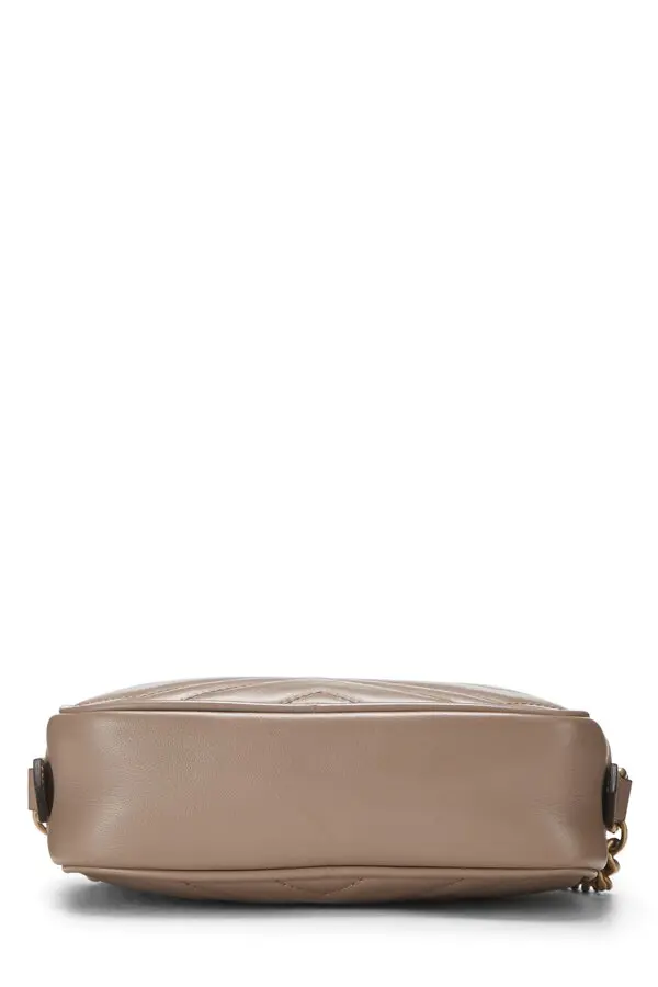 Gucci Leather Gg Marmont Crossbody - Pink