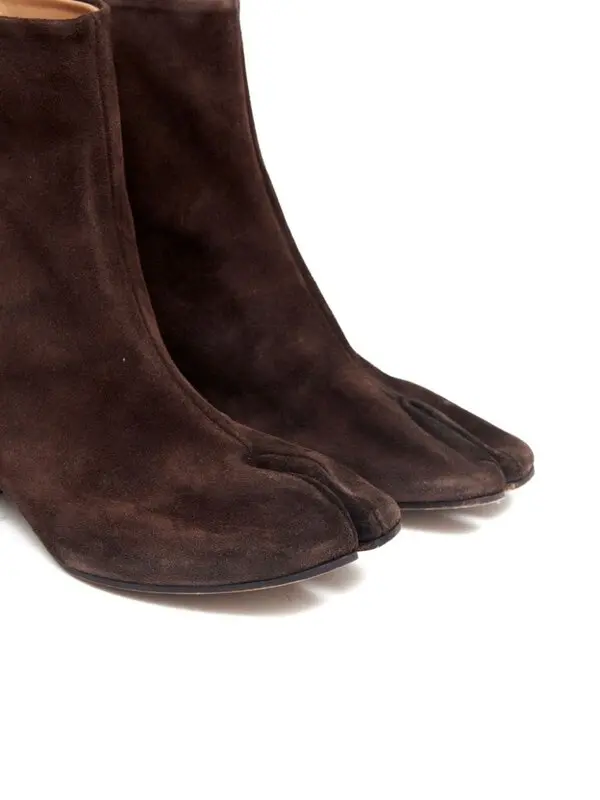 MAISON MARGIELA Tabi 30mm Suede Ankle Boots - Brown
