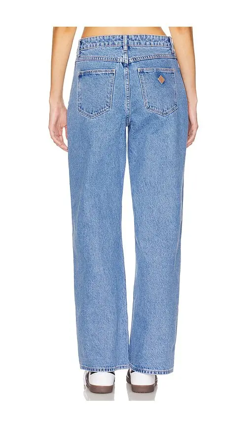 Abrand Denim 95 Baggy Jeans In Denim-light - Gigi