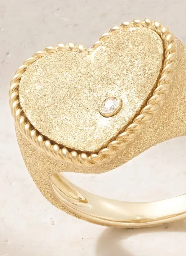 Yvonne Léon Coeur Pailletee 9-karat Diamond Ring