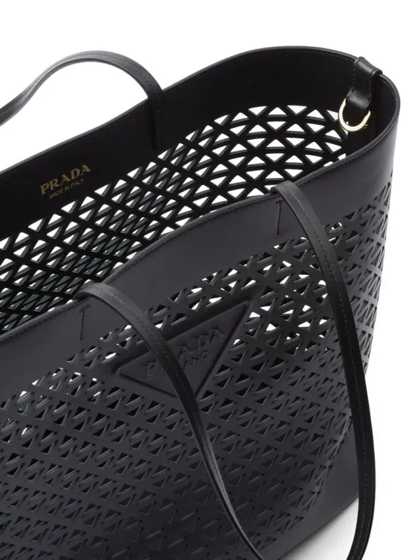 バッグ PRADA Black Perforated Leather Tote Bag Prada Logo-Perforated Tote Bag - Black | Editorialist