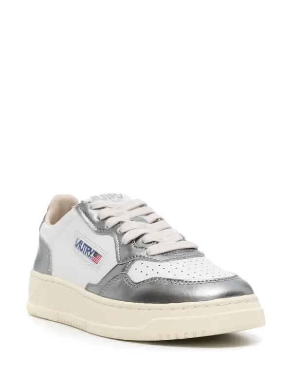 AUTRY Medalist Leather Sneakers - Grey