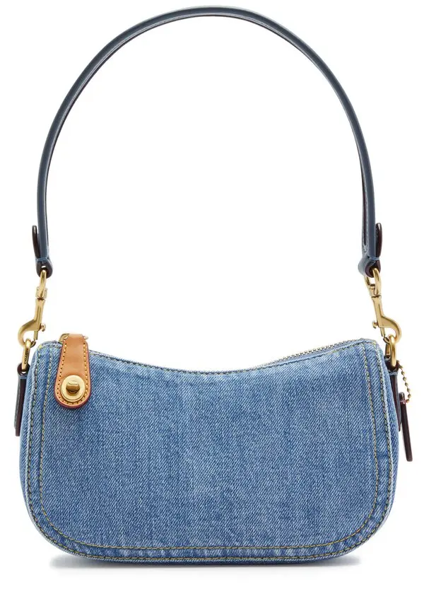 COACH Swinger 20 Shoulder Bag