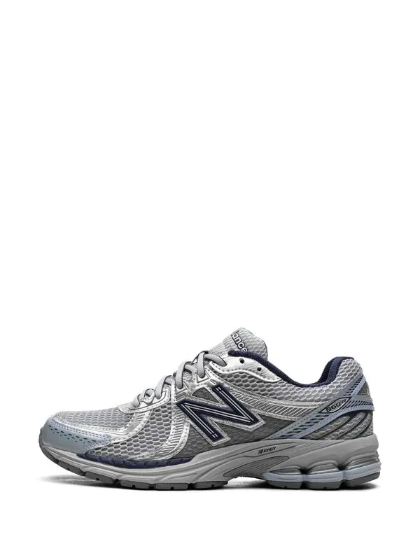 NEW BALANCE 860 V2 Sneakers - Grey