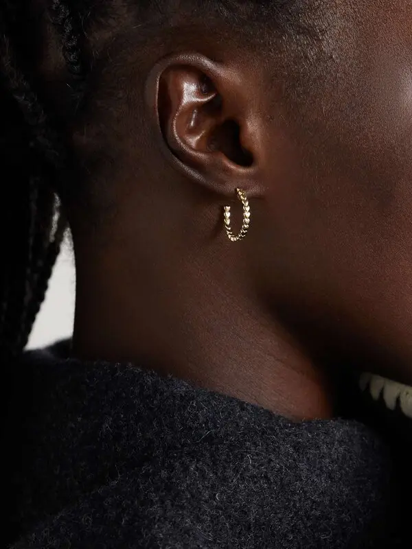 JENNIFER MEYER Small Heart 18-karat Hoop Earrings