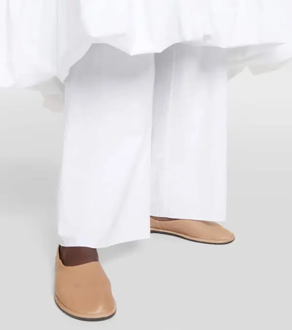 THE ROW Canal Leather Flats - Beige