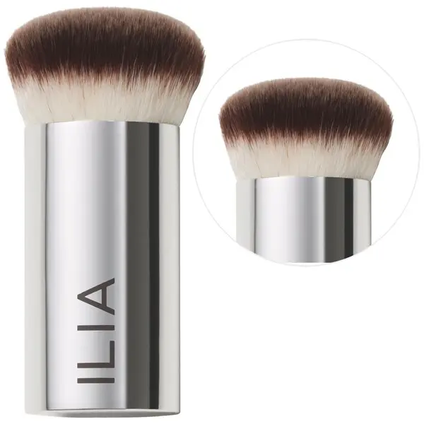 ILIA Perfecting Buff Brush - One-color