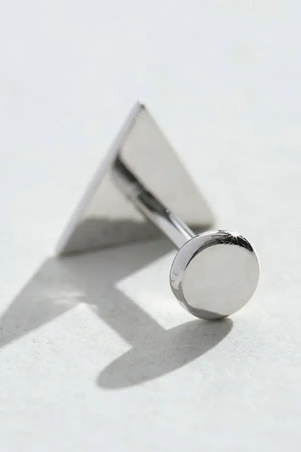 MARIA TASH 7mm Faceted Triangle Threaded Stud
