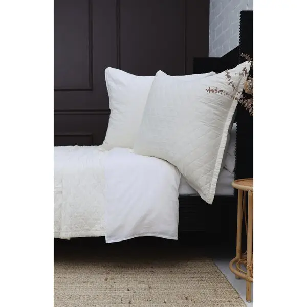 POM POM AT HOME Monaco Coverlet - Ivory