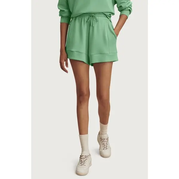Varley Atrium High-waist Shorts - Green Spruce
