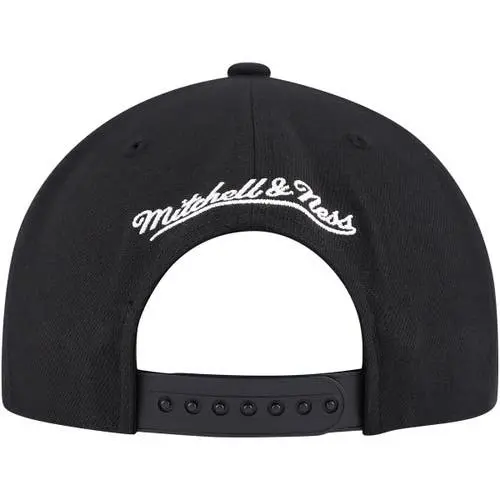 Mitchell & Ness Toronto Maple Leafs Core Team Script 2.0 Snapback Hat