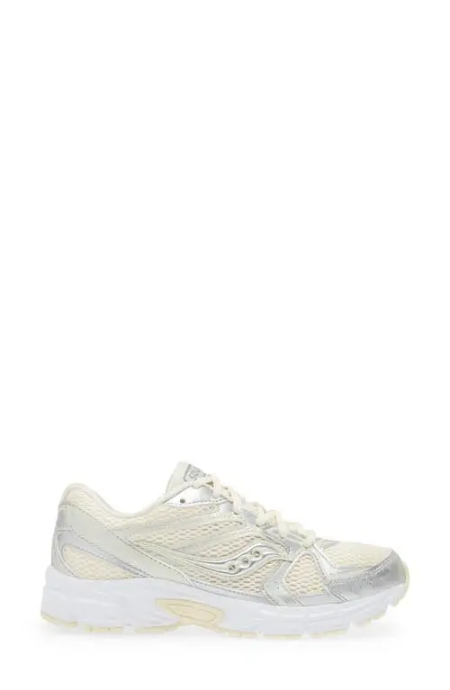 Saucony Ride Millenium Sneaker - Cream/silver