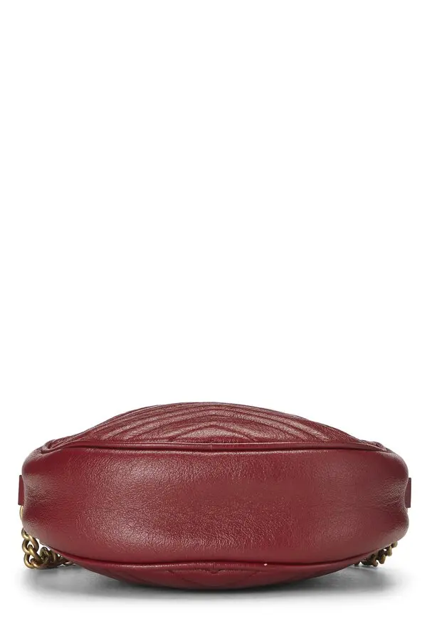 Gucci Leather Gg Marmont Round Shoulder Bag - Red