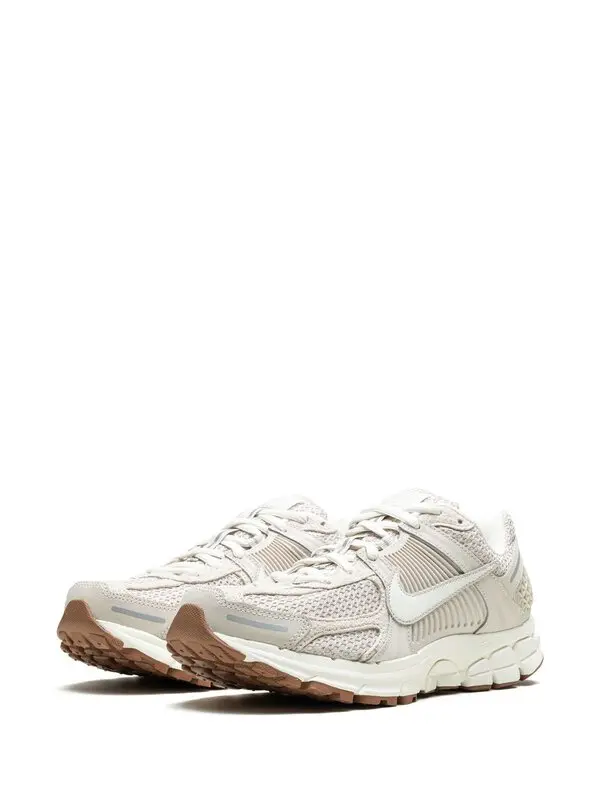 Nike Zoom Vomero Sneakers - Neutrals