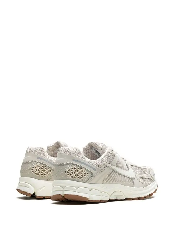 Nike Zoom Vomero Sneakers - Neutrals