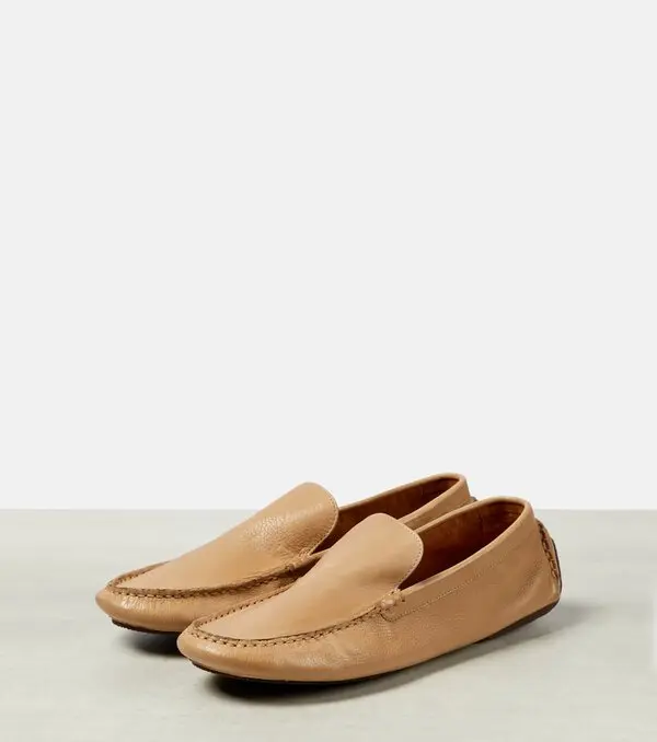 THE ROW Lucca Leather Loafers - Beige