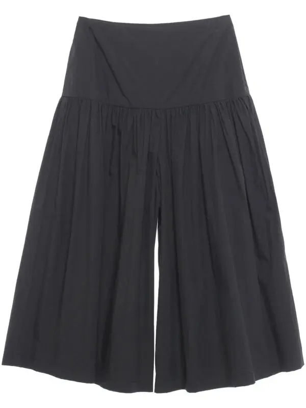 AMOMENTO Pleated Wide-leg Shorts