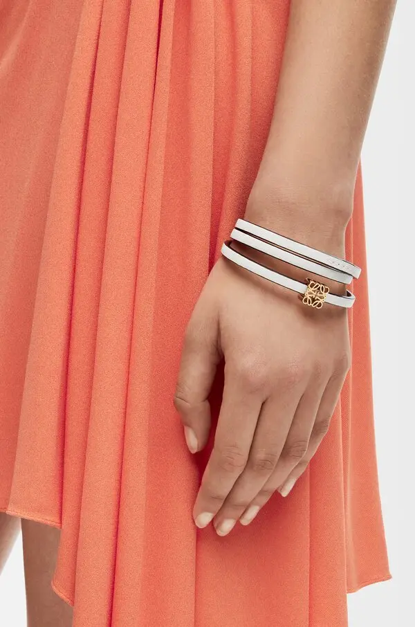 Loewe Twist Bangle - Soft White