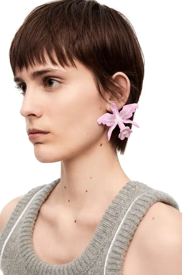 Loewe Luxury Maruja Mallo Orchid Clip Earring In Varnished  display picture 1