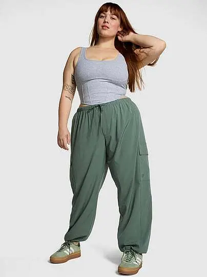 Pink Tech Stretch Cargo Pants - Green