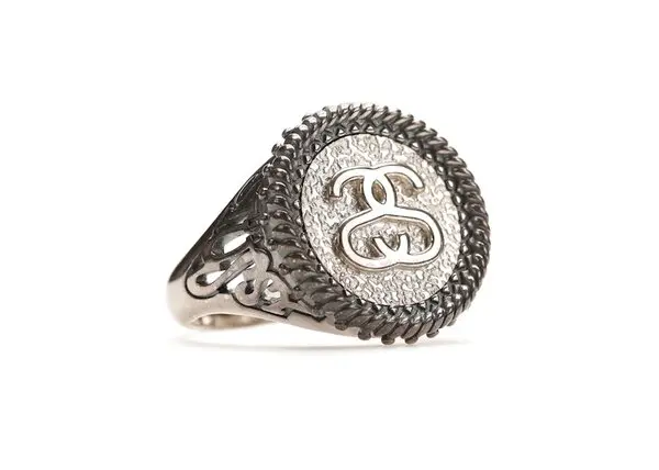 StüSsy Sovereign Signet Ring Sterling Silver Editorialist