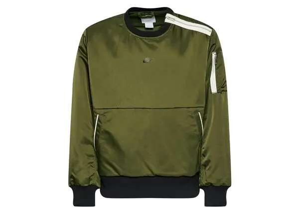 Nike Style Essentials+ Filled Crew Sweatshirt