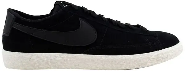 Nike Blazer Low Sneakers
