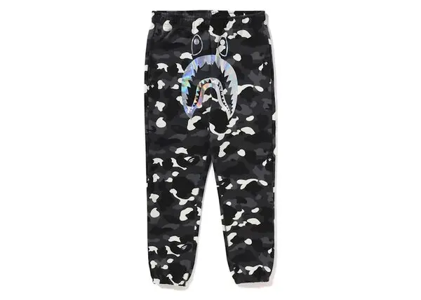 A BATHING APE City Camo Shark Sweatpants - Black
