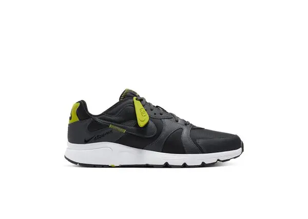 Nike Atsuma Sneakers